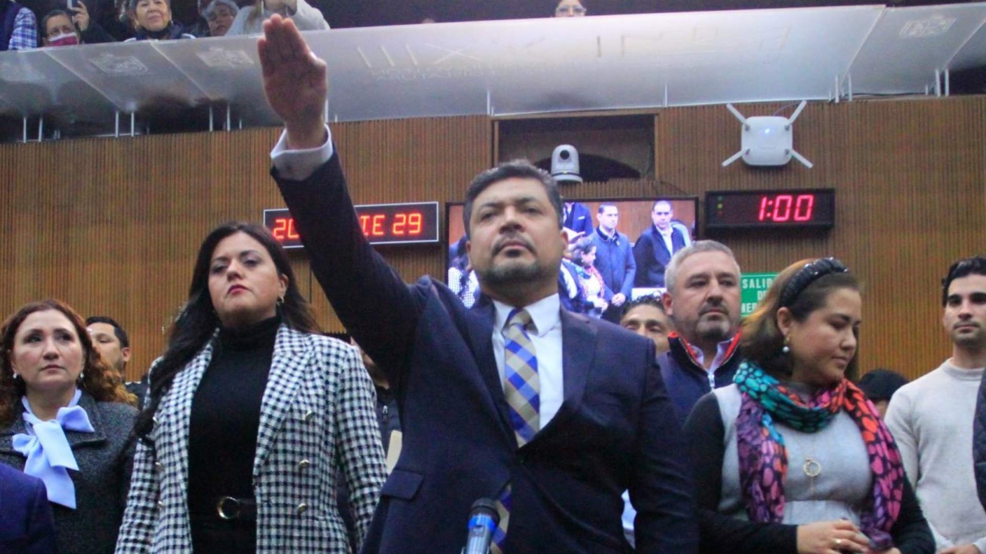 Juez Echa Atrás Nombramiento de Gobernador Interino en Nuevo León | N+ Juez Echa Atrás Nombramiento de Gobernador Interino en Nuevo León | N+